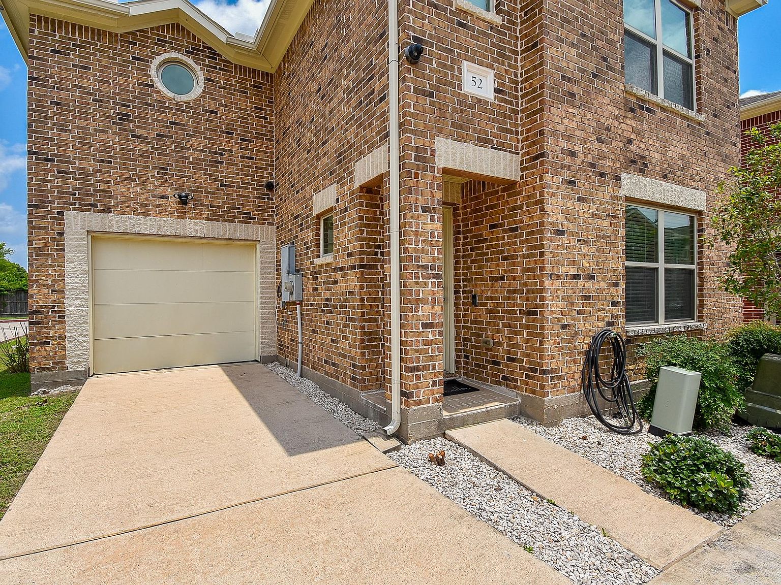 5951 S Loop E UNIT 52, Houston, TX 77033 | MLS #79460751 | Zillow