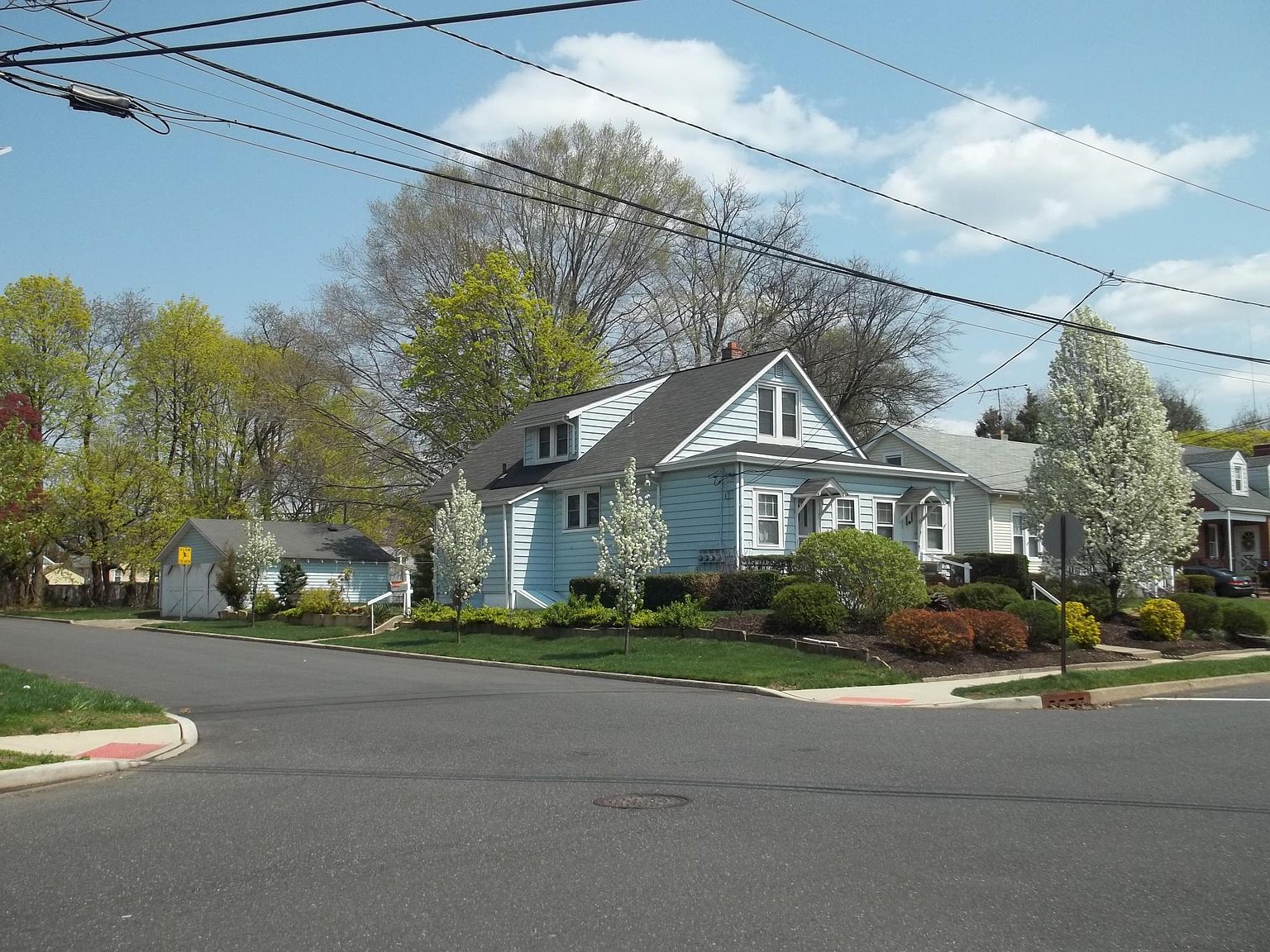 204 Colonial Ave FLOOR 2, Trenton, NJ 08610 | Zillow