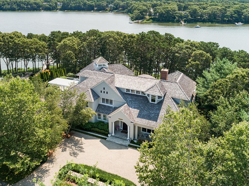 33 Shoestring Bay Road, Mashpee, MA 02649 | Zillow