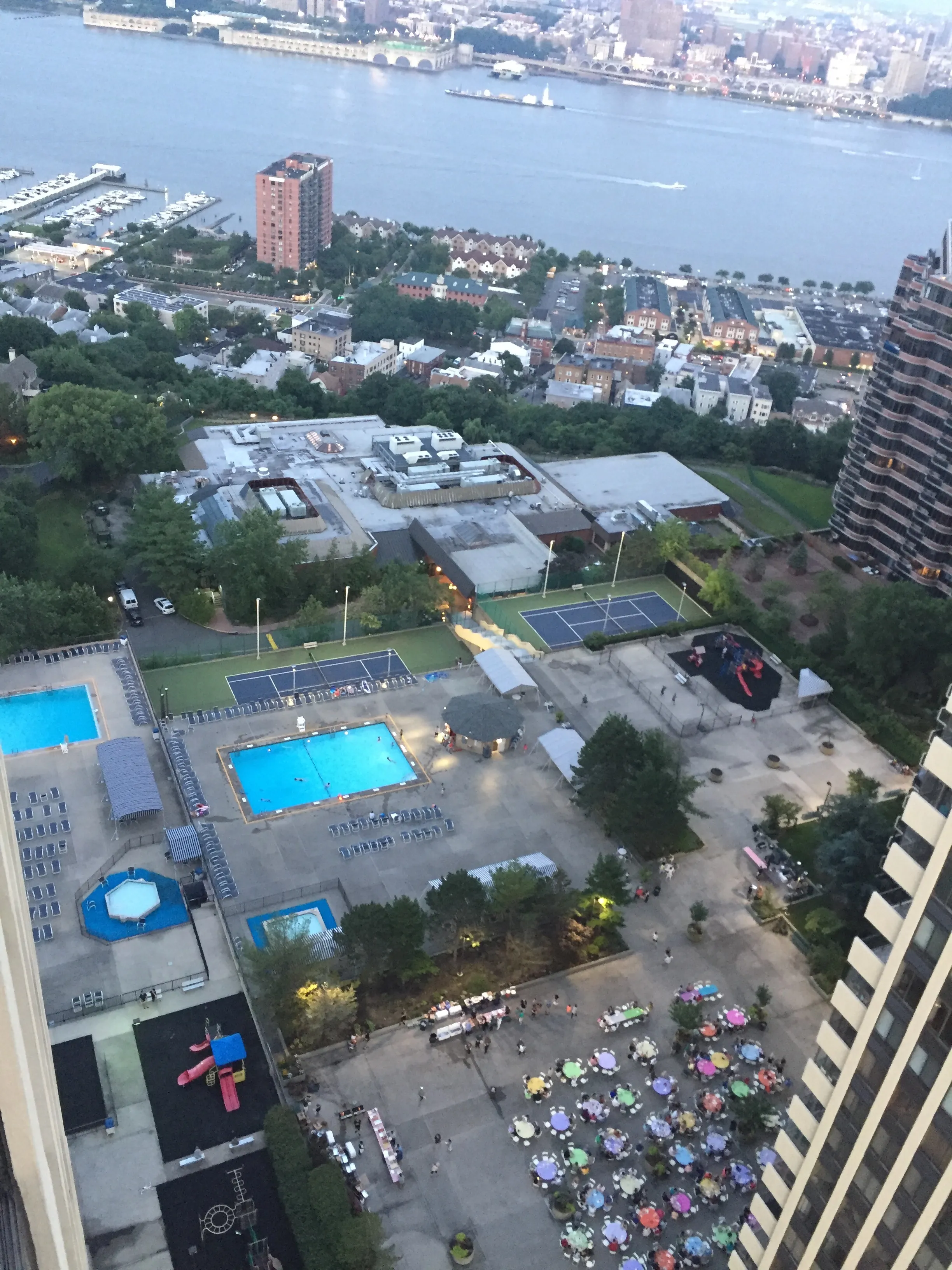 300 Winston Drive #1609 in Cliffside Park, New Jersey | StreetEasy