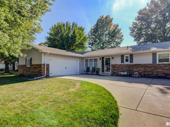 Farmersville IL Real Estate - Farmersville IL Homes For Sale | Zillow