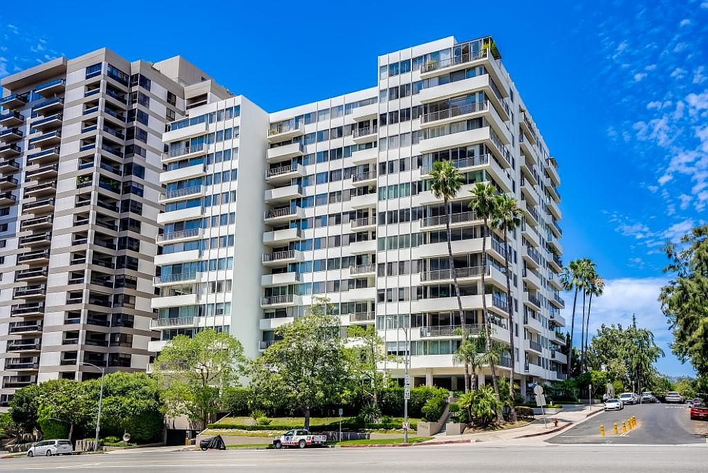 10433 Wilshire Blvd, Los Angeles, CA 90024 | Zillow