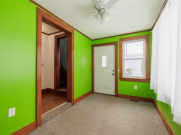 39 Tryon Park, Rochester, NY 14609 | Zillow