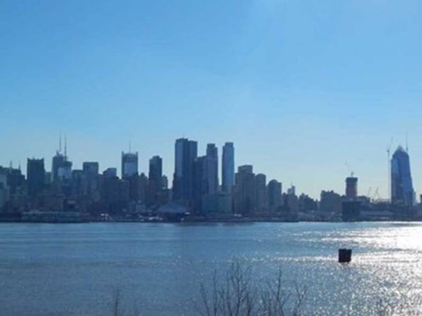 Edgewater Real Estate - Edgewater NJ Homes For Sale | Zillow