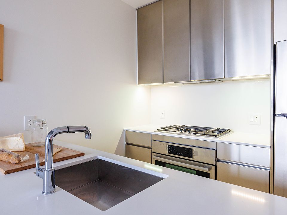 158 E 126th St New York NY | Zillow