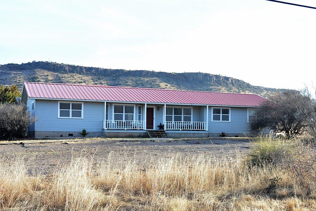 10 Wagon Rd, Alpine, TX 79830 | Zillow