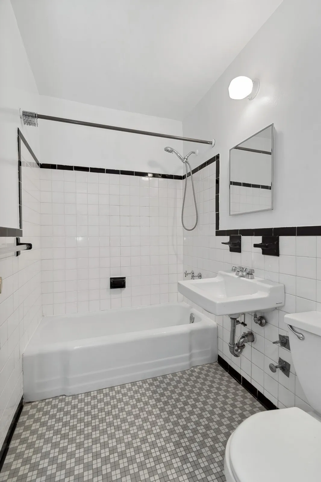 413 Grand Street #F1602 in Lower East Side, Manhattan | StreetEasy