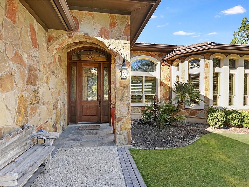 5006 Lakeview Dr, Austin, TX 78732 | MLS #71748810 | Zillow