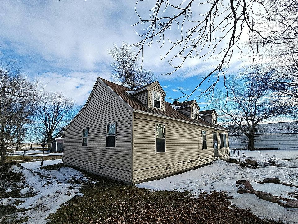 376 Main St, Kenneth, MN 56147 | Zillow