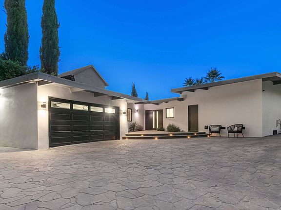 3352 Wrightwood Dr, Studio City, CA 91604 | Zillow