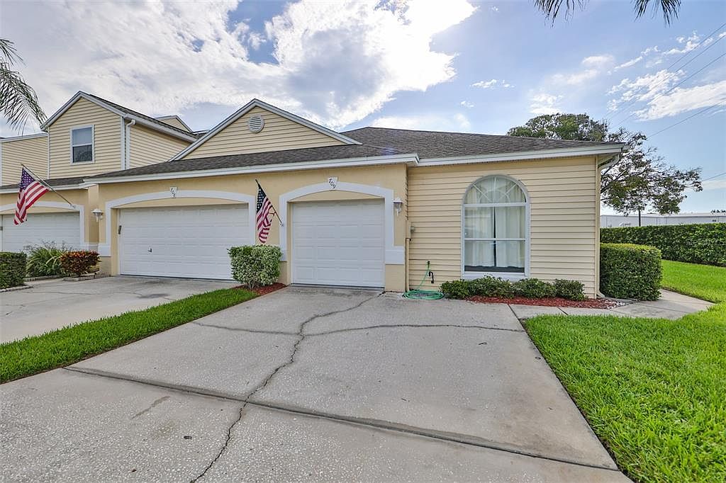 1050 Starkey Rd APT 709, Largo, FL 33771 | MLS #T3462913 | Zillow