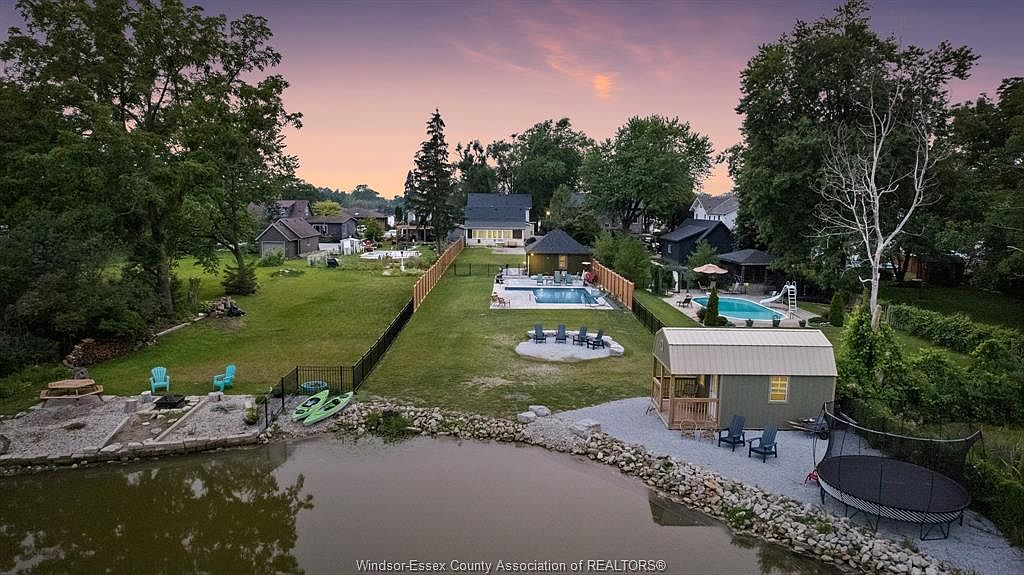 459 Dalhousie St, Amherstburg, ON N9V 1X4 | MLS #23018901 | Zillow