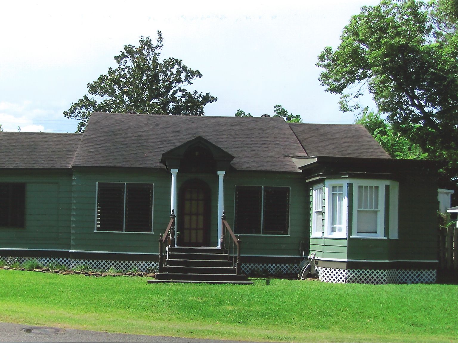 115 Dwire Dr, La Porte, TX 77571 | Zillow