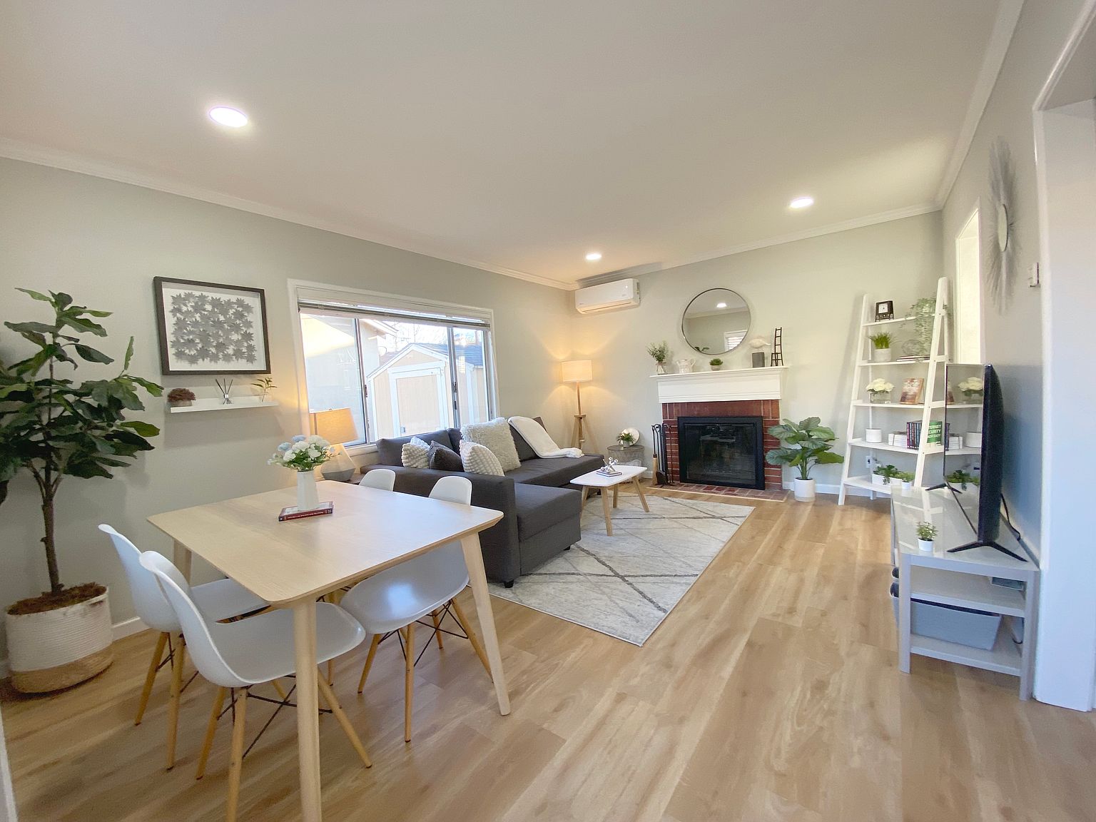 122-130 Vera Ave #A, Redwood City, CA 94061 | Zillow