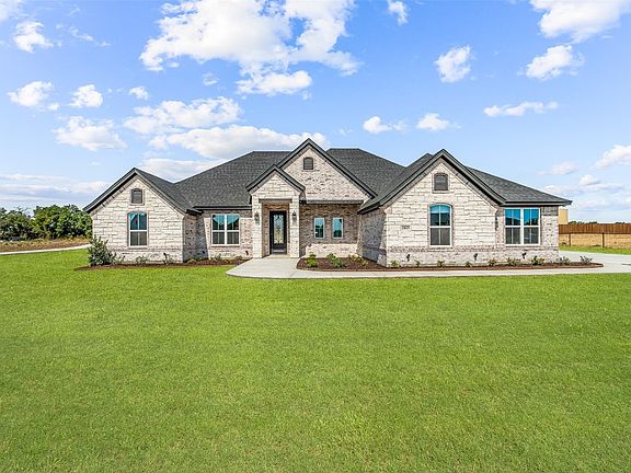 2025 Sunset Ridge Dr, Weatherford, TX 76087 | Zillow