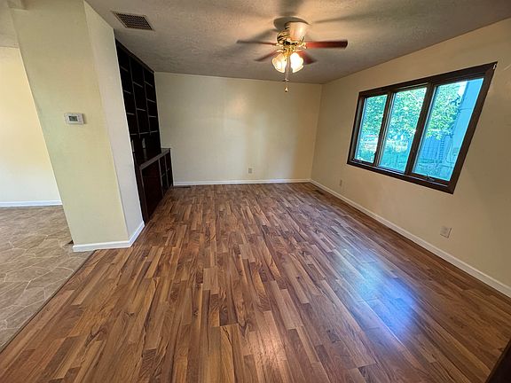 206 N Union St, Stuart, NE 68780 | MLS #34350 | Zillow