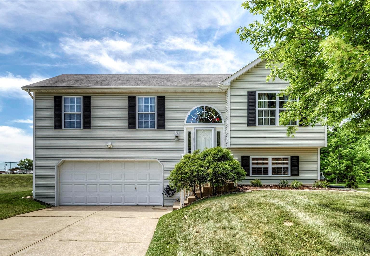 515 Northview Park Ct, Wentzville, MO 63385 | Zillow