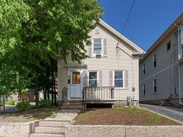 Milford Real Estate - Milford MA Homes For Sale | Zillow