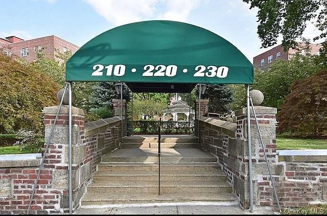 210 Pelham Road UNIT 5H, New Rochelle, NY 10805 | Zillow