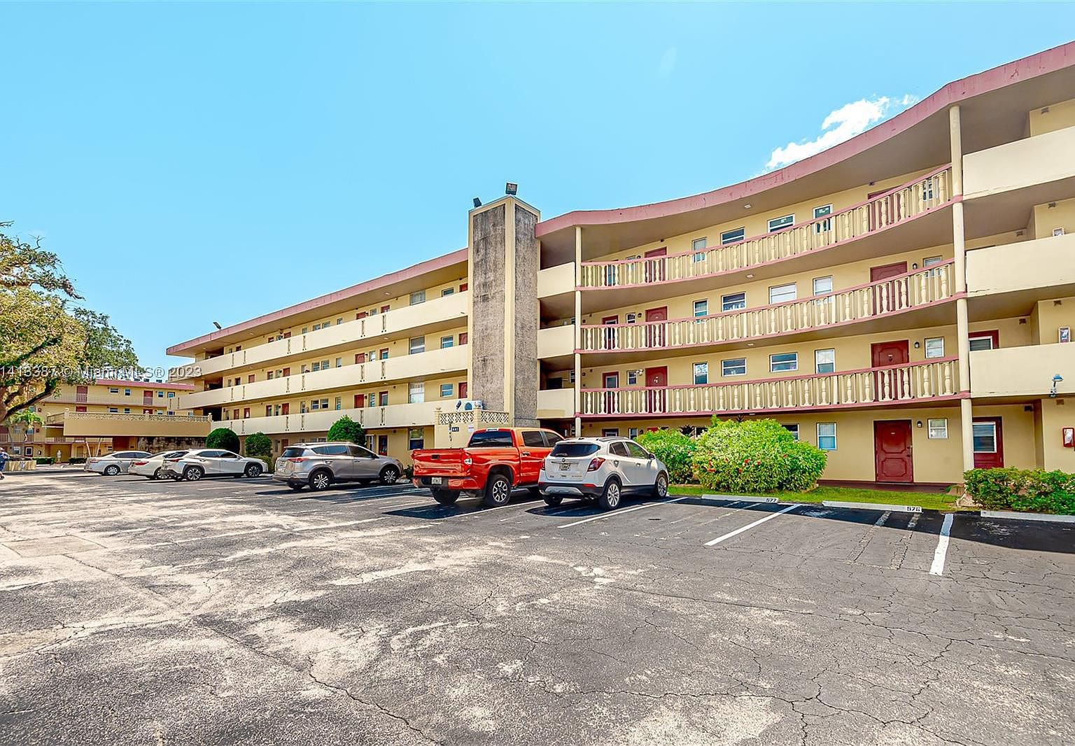 441 NE 195th St APT 205, Miami, FL 33179 | Zillow