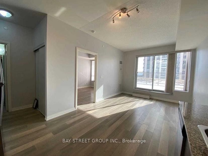 9506 Markham Rd #903, Markham, ON L6E 0S5 | Zillow