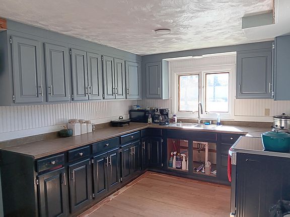 456 Main Street, Madison, ME 04950 | MLS #1606247 | Zillow