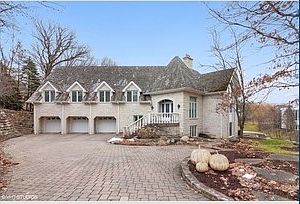 9321 Falling Waters Dr W, Burr Ridge, IL 60527 | Zillow