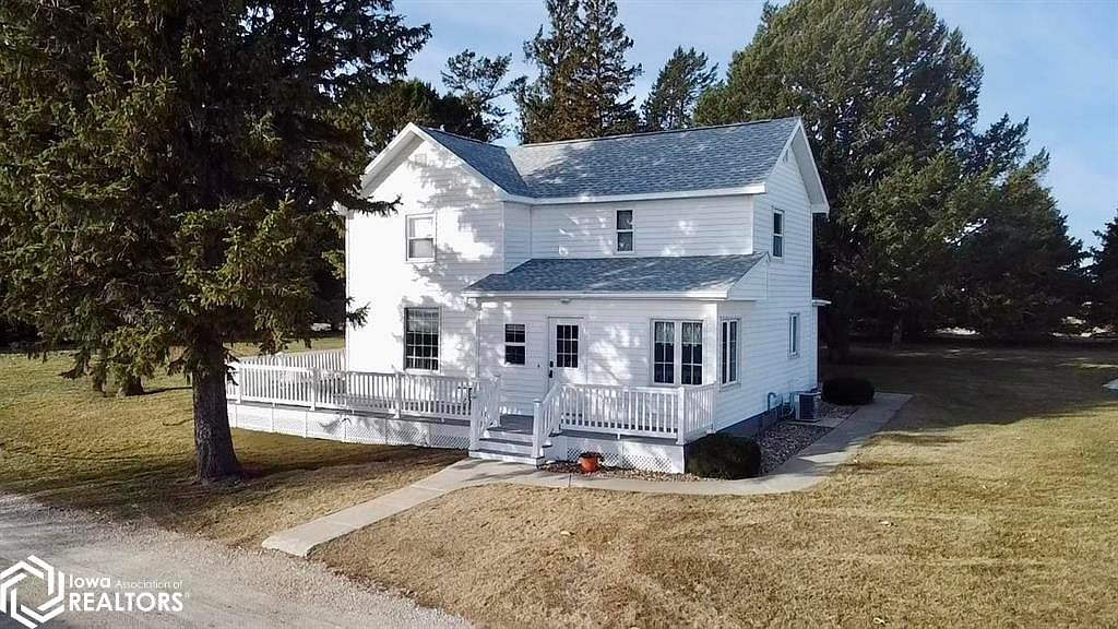 21551 200th St, Holland, IA 50642 | Zillow