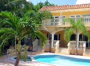 5215 Pine Tree Dr, Miami Beach, FL 33140 | MLS #A11790894 | Zillow