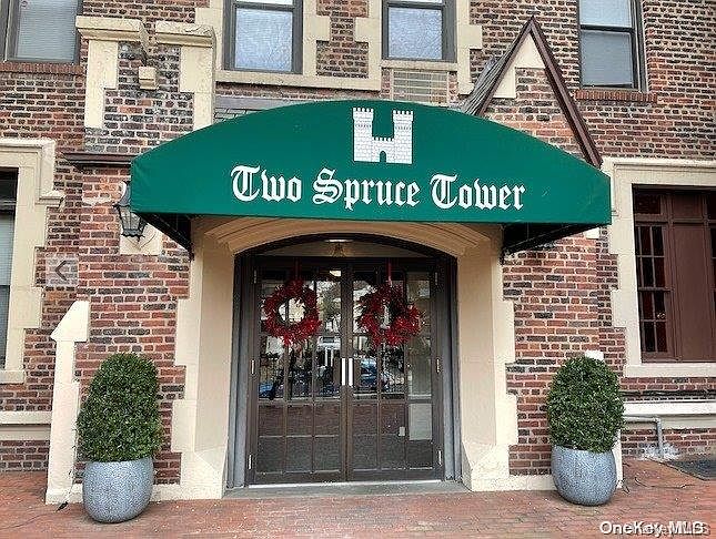 2 Spruce Street #2H, Great Neck, NY 11021 | Zillow