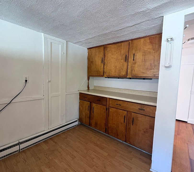 51 Griswold St - 51 Griswold St Meriden CT (1 units available) | Zillow