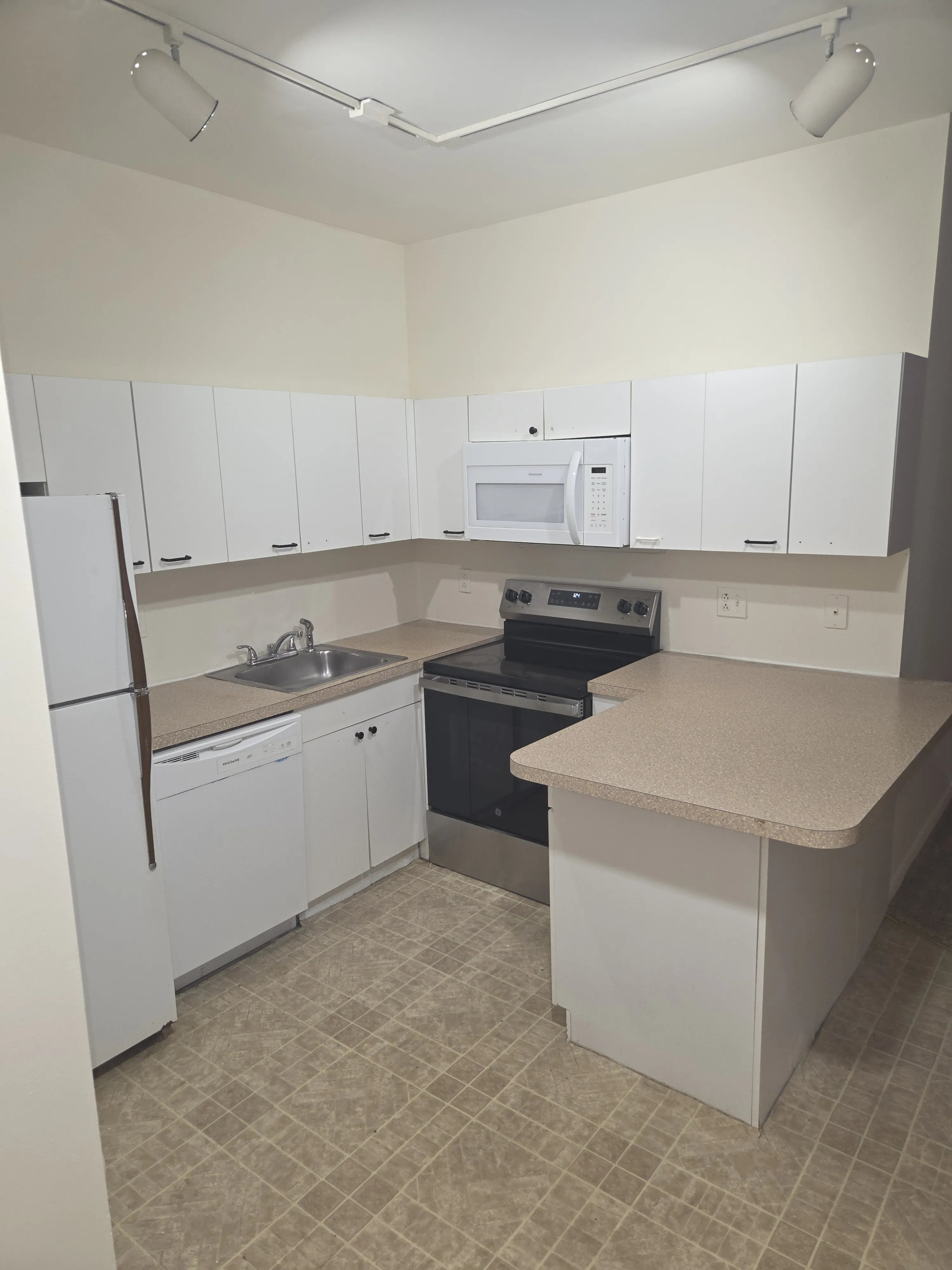 201 Tonnelle Avenue #D5 in Journal Square, New Jersey | StreetEasy