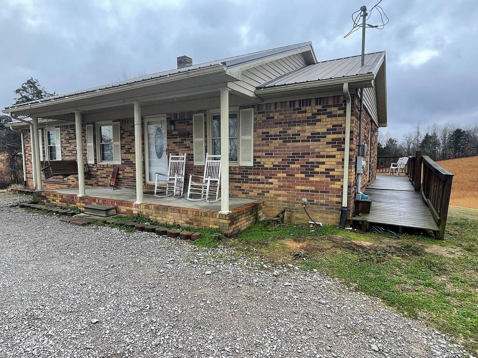 6163 Modoc Rd, Burkesville, KY 42717 | MLS #11241695 | Zillow