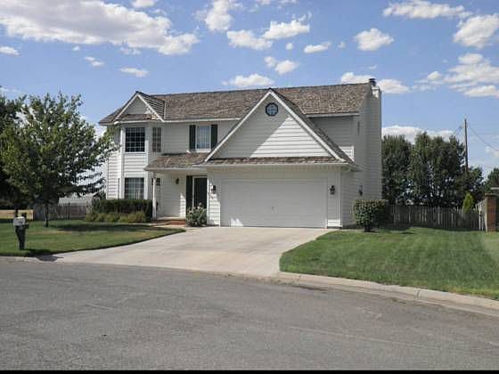 1002 Dundee Ct, Hutchinson, KS 67502 | Zillow