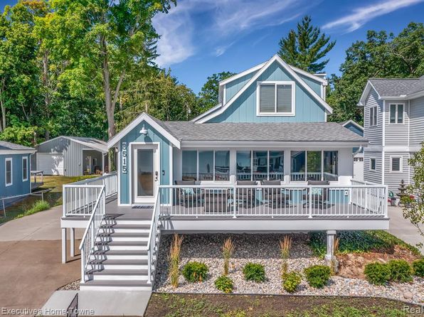 Waterfront - Port Huron MI Waterfront Homes For Sale - 10 Homes | Zillow