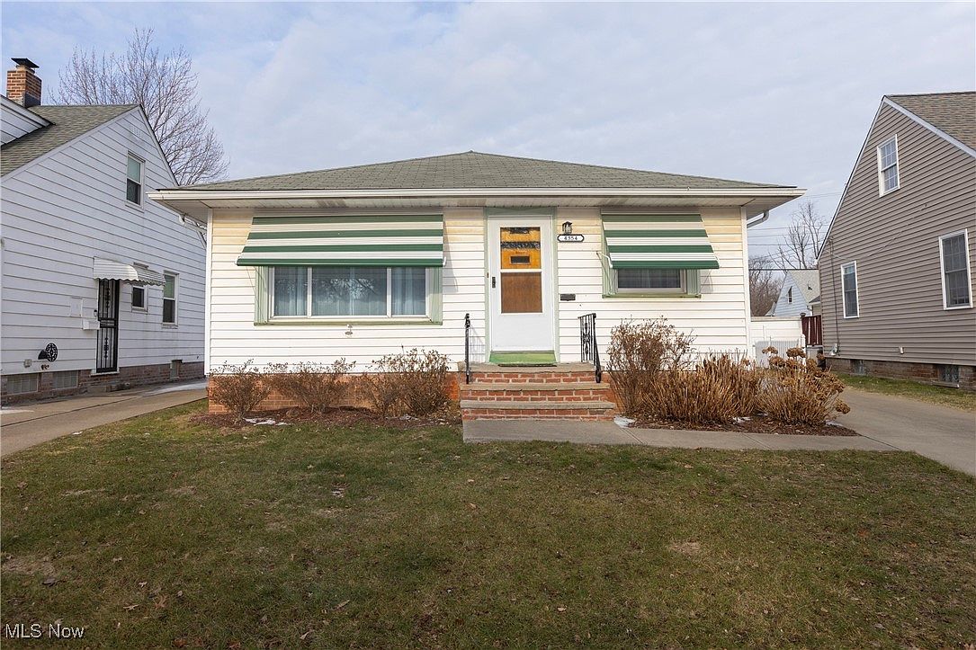 4354 Redding Rd, Cleveland, OH 44109 | Zillow