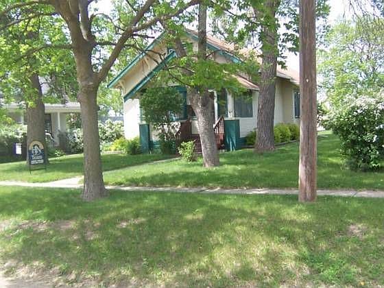 225 W Sanborn St, Parker, SD 57053 | Zillow 225 W Sanborn St, Parker, SD 57053 | Zillow