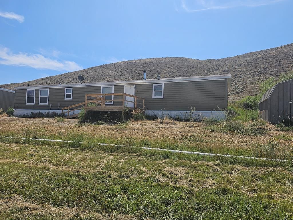 1366 Hwy 14, Shell, WY 82441 | MLS #10021385 | Zillow