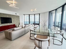 1000 Brickell Plz Miami FL | Zillow