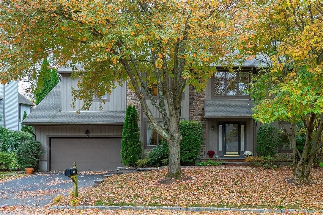 172 Woodbrook Road, White Plains, NY 10605 | Zillow