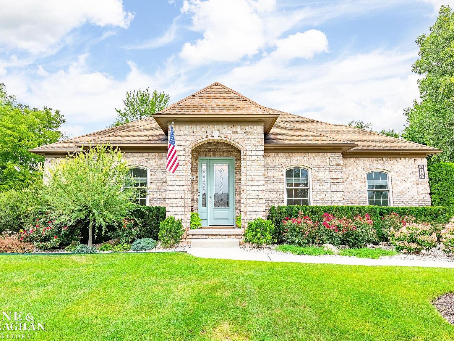 1948 Shelldrake Ln, Saint Clair, MI 48079 | Zillow