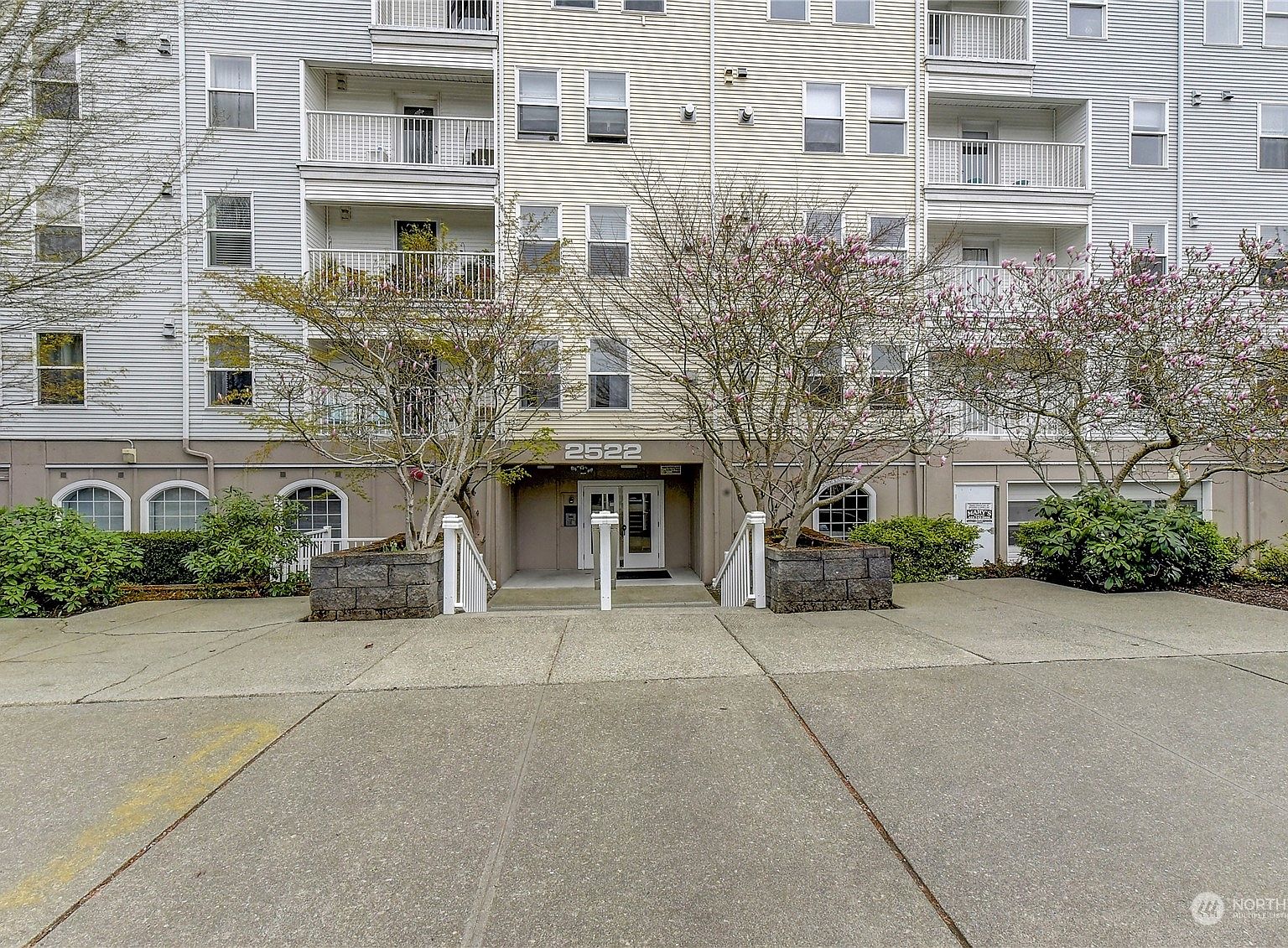 2522 Rucker Avenue #402, Everett, WA 98201 | Zillow
