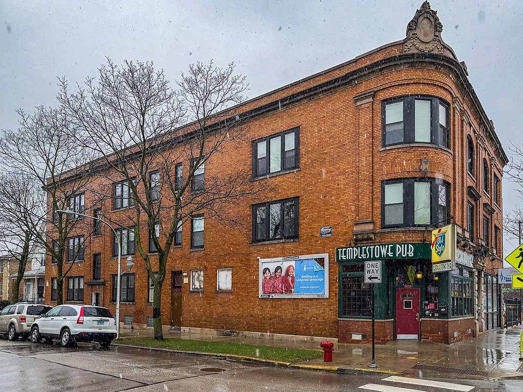 4352 N Troy St UNIT 2, Chicago, IL 60618 | Zillow