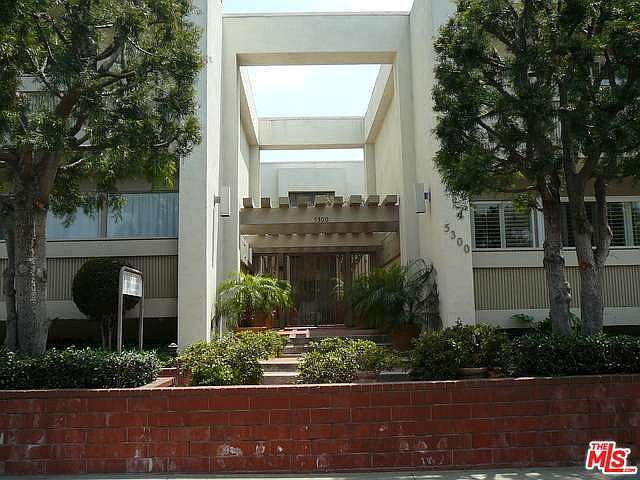 5300 Fairview Blvd APT 20, Los Angeles, CA 90056 | Zillow