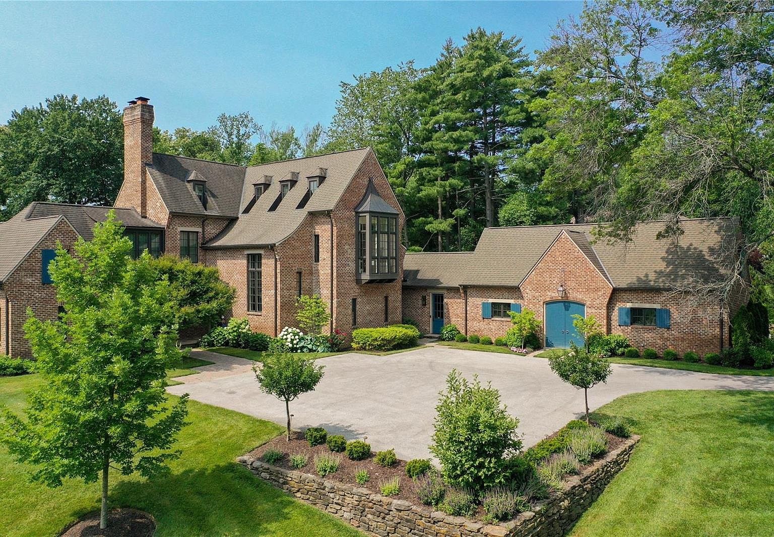 42 Countryside Ln, Saint Louis, MO 63131 | Zillow