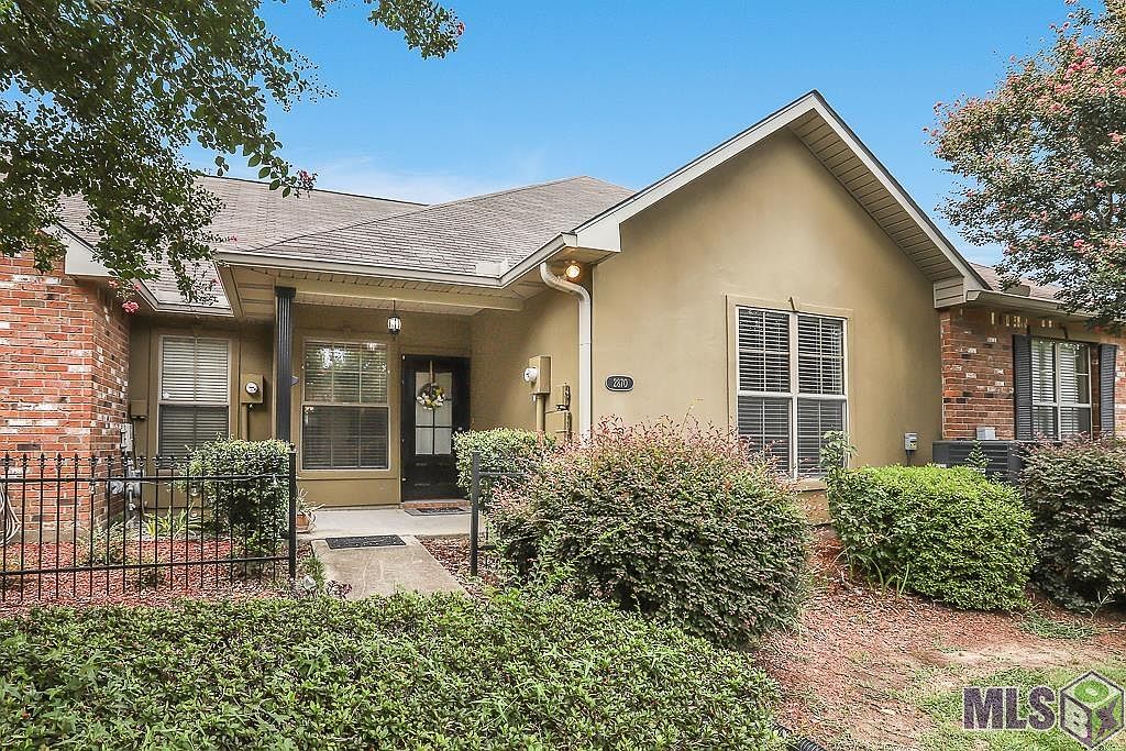 2870 Magazine Dr, Baton Rouge, LA 70816 | Zillow