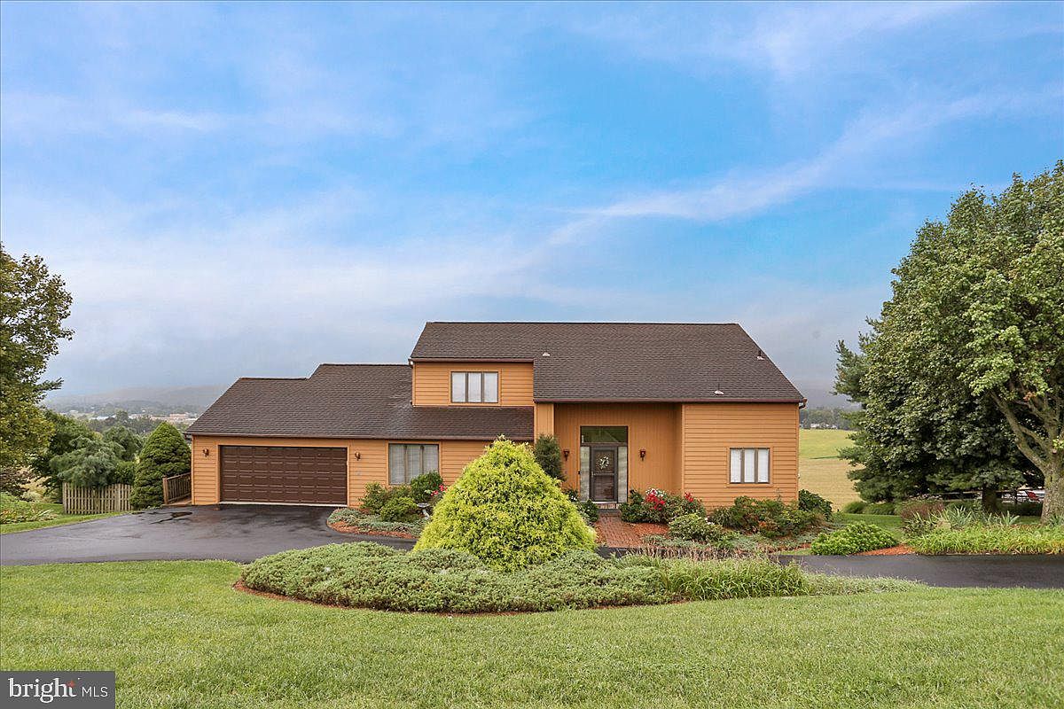 356 Big Spring Rd, Robesonia, PA 19551 | Zillow