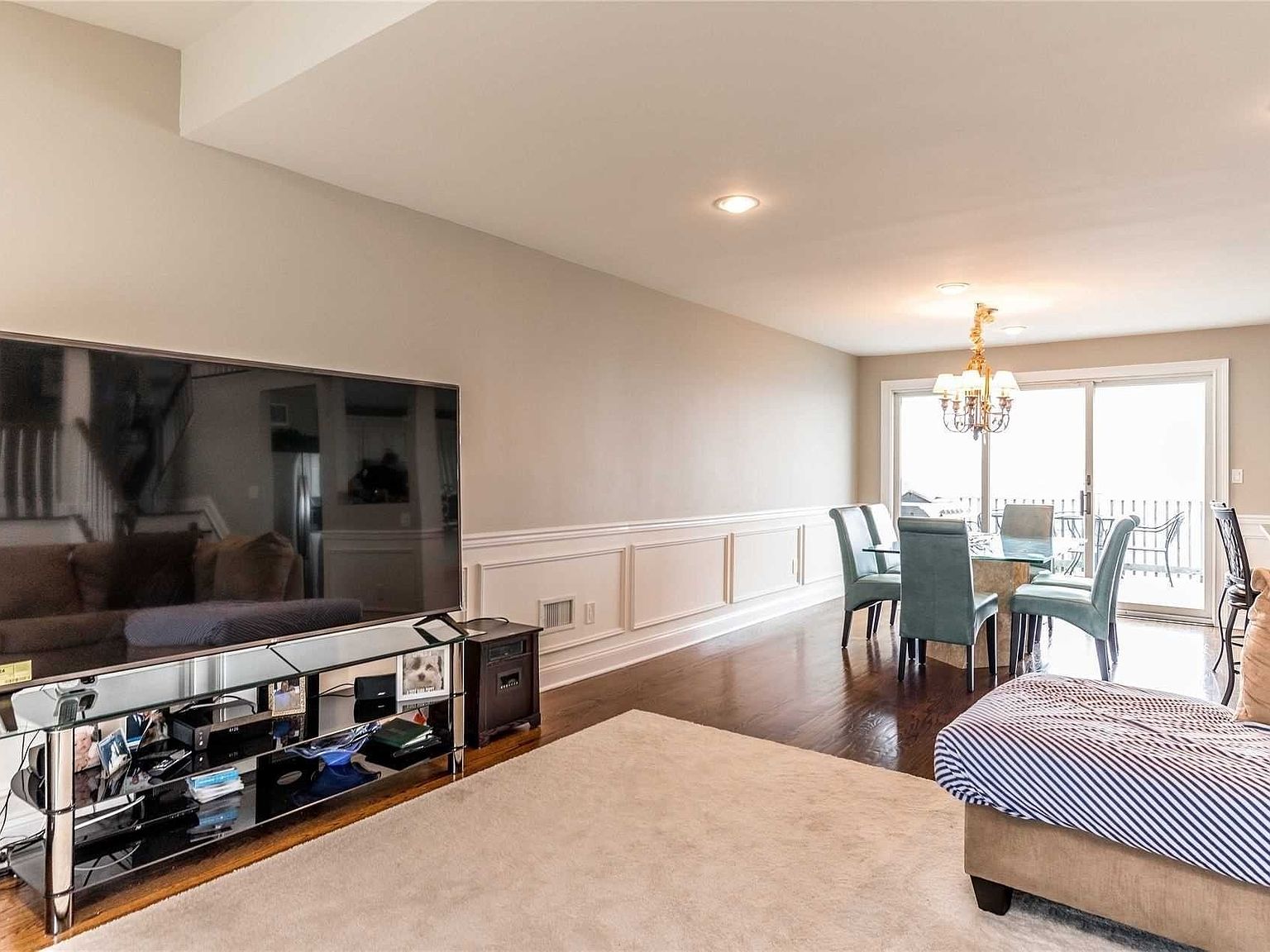 2977 Shore Dr, Merrick, NY 11566 | Zillow