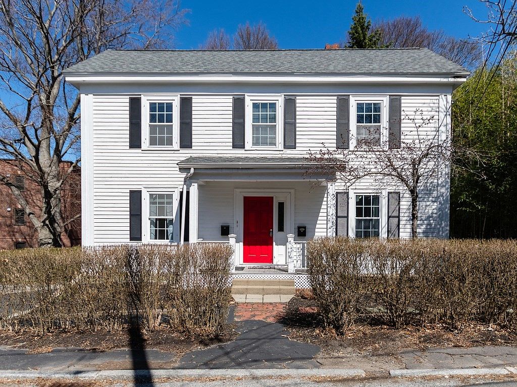 6 Edgehill Rd, Woburn, MA 01801 | Zillow