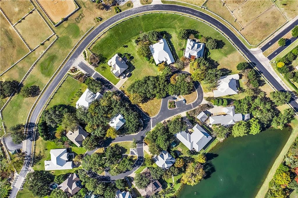 111 Mallet Ct, Austin, TX 78737 | Zillow